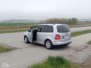 Grey Volkswagen Touran 2005 in Siauliai, with an engine capacity of 1.90 L and mileage of 340 thousand km for 1290 €, photo 5 on AUTOMOTO.COM.LV
