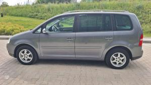 Grey Volkswagen Touran 2005 in Vilnius, with an engine capacity of 1.97 L and mileage of 238 thousand km for 2950 €, photo 13 on AUTOMOTO.COM.LV