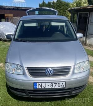 Grey Volkswagen Touran 2005 in Jelgava, with an engine capacity of 1.90 L and mileage of 301 thousand km for 1400 €, photo  on AUTOMOTO.COM.LV