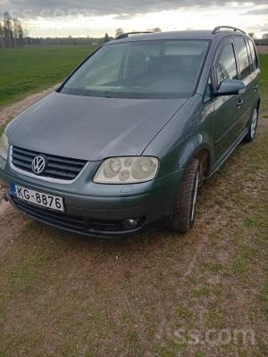 Pelēks Volkswagen Touran 2005 Aizkraukle, ar dzinēja tilpumu 2.00 L un nobraukumu 263 tūkst. km par 500 €, foto 3 vietnē AUTOMOTO.COM.LV