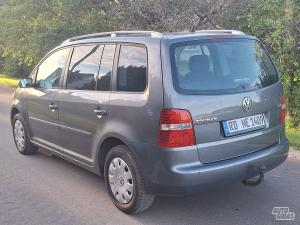 Pelēks Volkswagen Touran 2005 Mažeikiai, ar dzinēja tilpumu 1.90 L un nobraukumu 290 tūkst. km par 3150 €, foto 7 vietnē AUTOMOTO.COM.LV