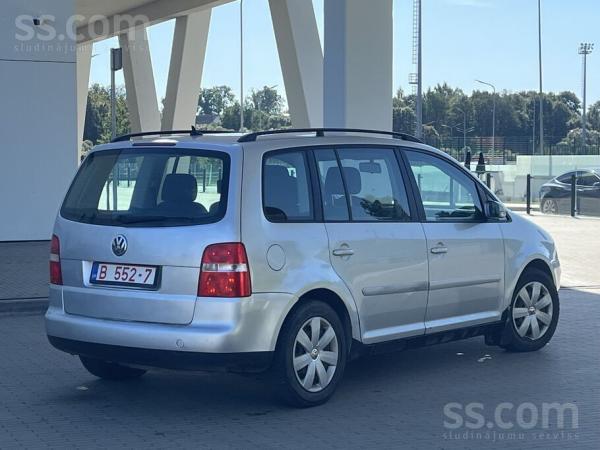 Volkswagen Touran 2005 RÄzekne vietnÄ PelÄks Volkswagen Touran 2005 RÄzekne, ar dzinÄja tilpumu 2.00 L un nobraukumu 324 tÅ«kst. km par 1850 ā¬, foto 6 vietnÄ AUTOMOTO.COM.LV