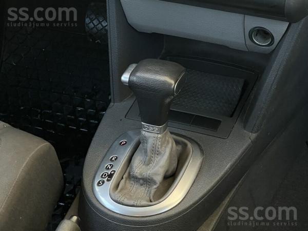 Volkswagen Touran 2005 RÄzekne vietnÄ PelÄks Volkswagen Touran 2005 RÄzekne, ar dzinÄja tilpumu 2.00 L un nobraukumu 324 tÅ«kst. km par 1850 ā¬, foto 10 vietnÄ AUTOMOTO.COM.LV