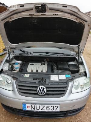 Grey Volkswagen Touran 2005 in Taurage, with an engine capacity of 1.90 L and mileage of 294 thousand km for 2100 €, photo 20 on AUTOMOTO.COM.LV