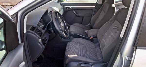 Grey Volkswagen Touran 2005 in Vilnius, with an engine capacity of 1.90 L and mileage of 360 thousand km for 1300 €, photo 8 on AUTOMOTO.COM.LV