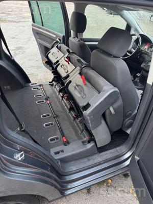 Pelēks Volkswagen Touran 2005 Rīga, ar dzinēja tilpumu 1.90 L un nobraukumu 344 tūkst. km par 1800 €, foto 11 vietnē AUTOMOTO.COM.LV