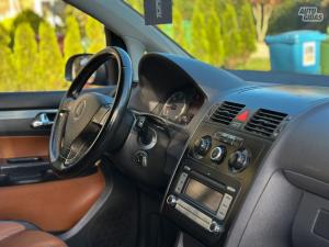 Pelēks Volkswagen Touran 2005 Kauņa, ar dzinēja tilpumu 1.90 L un nobraukumu 323 tūkst. km par 2650 €, foto 26 vietnē AUTOMOTO.COM.LV