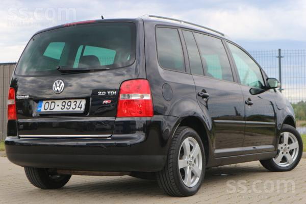 Pelēks Volkswagen Touran 2006 Rīga, ar dzinēja tilpumu 2.00 L un nobraukumu 289 tūkst. km par 3250 €, foto 7 vietnē AUTOMOTO.COM.LV