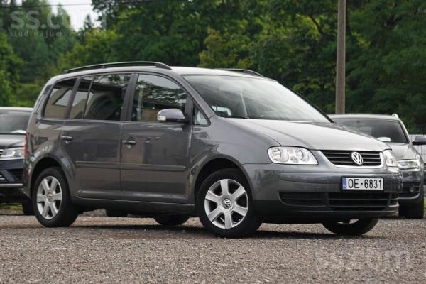 Pelēks Volkswagen Touran 2006 Rīga, ar dzinēja tilpumu 2.00 L un nobraukumu 278 tūkst. km par 2990 €, foto 2 vietnē AUTOMOTO.COM.LV