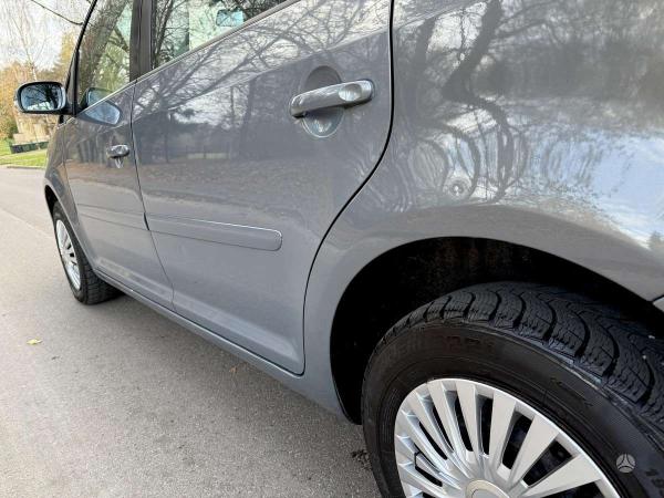 Grey Volkswagen Touran 2006 in Vilnius, with an engine capacity of 1.90 L and mileage of 279 thousand km for 2900 €, photo 9 on AUTOMOTO.COM.LV