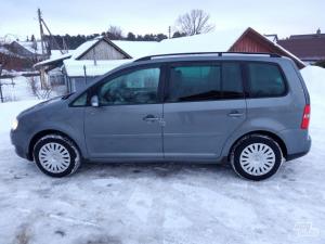 Grey Volkswagen Touran 2006 in Ukmerge, with an engine capacity of 1.90 L and mileage of 264 thousand km for 2250 €, photo  on AUTOMOTO.COM.LV