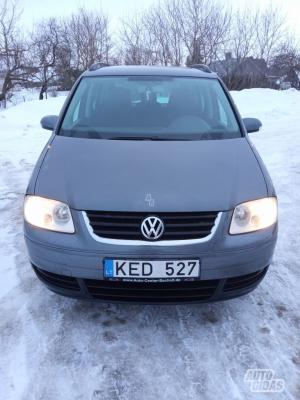 Pelēks Volkswagen Touran 2006 Ukmergė, ar dzinēja tilpumu 1.90 L un nobraukumu 264 tūkst. km par 2250 €, foto 6 vietnē AUTOMOTO.COM.LV