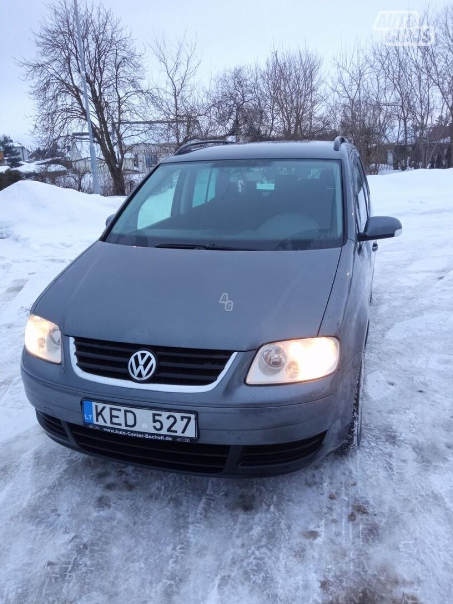 Pelēks Volkswagen Touran 2006 Ukmergė, ar dzinēja tilpumu 1.90 L un nobraukumu 264 tūkst. km par 2250 €, foto 9 vietnē AUTOMOTO.COM.LV