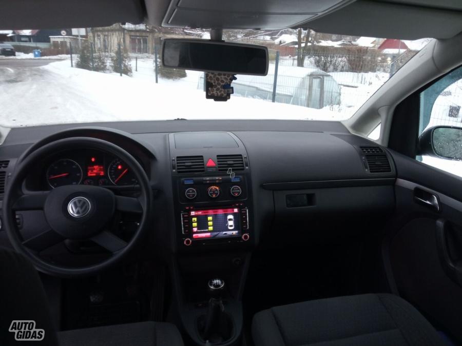 Pelēks Volkswagen Touran 2006 Ukmergė, ar dzinēja tilpumu 1.90 L un nobraukumu 264 tūkst. km par 2250 €, foto 15 vietnē AUTOMOTO.COM.LV