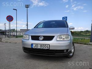 Pelēks Volkswagen Touran 2006 Rēzekne, ar dzinēja tilpumu 2.00 L un nobraukumu 292 tūkst. km par 2350 €, foto 6 vietnē AUTOMOTO.COM.LV