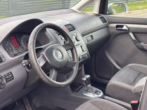 Grey Volkswagen Touran 2006 in Vilnius, with an engine capacity of 1.90 L and mileage of 288 thousand km for 2700 €, photo 11 on AUTOMOTO.COM.LV