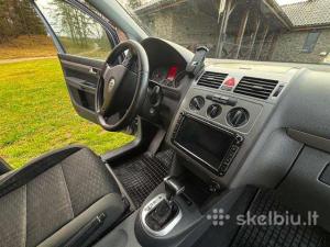 Pelēks Volkswagen Touran 2007 Zarasai, ar dzinēja tilpumu 1.90 L un nobraukumu 338 tūkst. km par 3200 €, foto 12 vietnē AUTOMOTO.COM.LV
