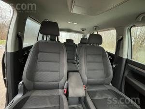 Grey Volkswagen Touran 2007 in Riga, with an engine capacity of 2.00 L and mileage of 460 thousand km for 2050 €, photo 7 on AUTOMOTO.COM.LV