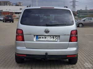 Grey Volkswagen Touran 2007 in Vilnius, with an engine capacity of 2.00 L and mileage of 363 thousand km for 1600 €, photo 8 on AUTOMOTO.COM.LV