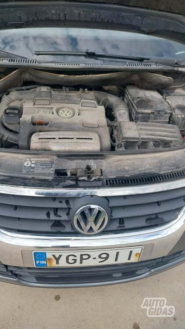 Pelēks Volkswagen Touran 2007 Pasvalys, ar dzinēja tilpumu 1.40 L un nobraukumu 288 tūkst. km par 1800 €, foto 8 vietnē AUTOMOTO.COM.LV