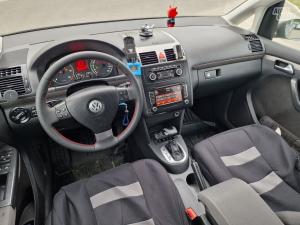 Pelēks Volkswagen Touran 2007 Kauņa, ar dzinēja tilpumu 2.00 L un nobraukumu 288 tūkst. km par 4300 €, foto 11 vietnē AUTOMOTO.COM.LV
