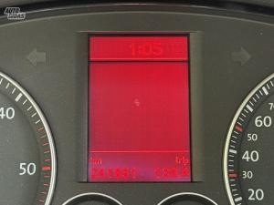 Grey Volkswagen Touran 2007 in Kaunas, with an engine capacity of 2.00 L and mileage of 262 thousand km for 1650 €, photo 11 on AUTOMOTO.COM.LV