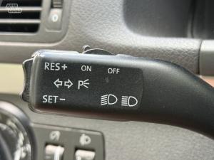 Grey Volkswagen Touran 2007 in Kaunas, with an engine capacity of 2.00 L and mileage of 262 thousand km for 1650 €, photo 12 on AUTOMOTO.COM.LV
