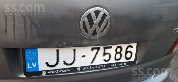 Pelēks Volkswagen Touran 2007 Ogre, ar dzinēja tilpumu 1.90 L un nobraukumu 371 tūkst. km par 1500 €, foto 6 vietnē AUTOMOTO.COM.LV