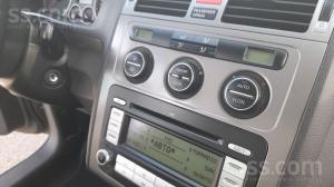 Grey Volkswagen Touran 2007 in Riga, with an engine capacity of 1.90 L and mileage of 248 thousand km for 2100 €, photo 35 on AUTOMOTO.COM.LV