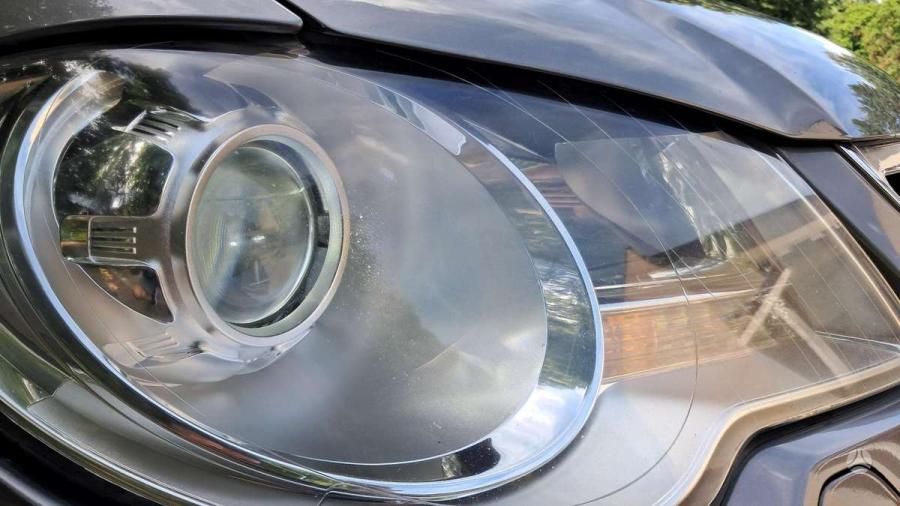 Pelēks Volkswagen Touran 2007 Prienai, ar dzinēja tilpumu 1.97 L un nobraukumu 271 tūkst. km par 3999 €, foto 17 vietnē AUTOMOTO.COM.LV
