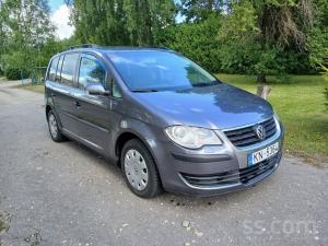 Grey Volkswagen Touran 2007 in Ogre, with an engine capacity of 1.90 L and mileage of 343 thousand km for 2500 €, photo  on AUTOMOTO.COM.LV