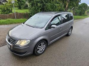 Pelēks Volkswagen Touran 2007 Prienai, ar dzinēja tilpumu 1.39 L un nobraukumu 0 tūkst. km par 1250 €, foto 16 vietnē AUTOMOTO.COM.LV