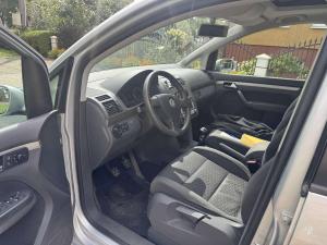Grey Volkswagen Touran 2007 in Marijampole, with an engine capacity of 1.90 L and mileage of 355 thousand km for 2150 €, photo 14 on AUTOMOTO.COM.LV
