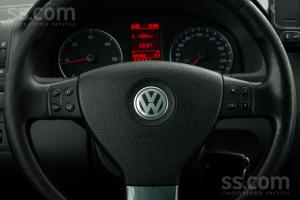 Pelēks Volkswagen Touran 2007 Jelgava, ar dzinēja tilpumu 2.00 L un nobraukumu 396 tūkst. km par 3900 €, foto 12 vietnē AUTOMOTO.COM.LV