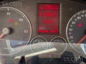 Grey Volkswagen Touran 2007 in Daugavpils, with an engine capacity of 2.00 L and mileage of 426 thousand km for 450 €, photo 10 on AUTOMOTO.COM.LV