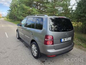 Серый Фольксваген Туран 2007 в Даугавпилс, объемом двигателя 1.90 л и пробегом 426 тыс. км за 950 €, фото 5 на AUTOMOTO.COM.LV