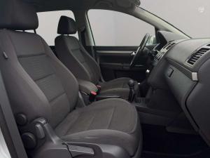 Серый Фольксваген Туран 2007 в Каунас, объемом двигателя 2.00 л и пробегом 265 тыс. км за 4499 €, фото 9 на AUTOMOTO.COM.LV