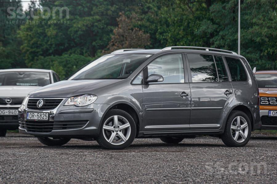 Pelēks Volkswagen Touran 2007 Rīga, ar dzinēja tilpumu 1.40 L un nobraukumu 137 tūkst. km par 4990 €, foto 1 vietnē AUTOMOTO.COM.LV