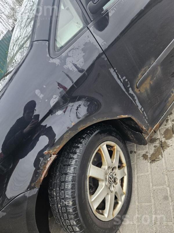 Pelēks Volkswagen Touran 2007 Rīga, ar dzinēja tilpumu 1.90 L un nobraukumu 350 tūkst. km par 699 €, foto 8 vietnē AUTOMOTO.COM.LV