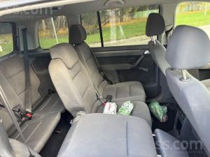 Grey Volkswagen Touran 2007 in Dobele, with an engine capacity of 1.90 L and mileage of 201 thousand km for 2350 €, photo 7 on AUTOMOTO.COM.LV