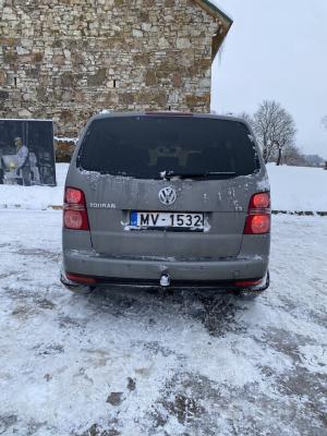 Pelēks Volkswagen Touran 2008 Preiļi, ar dzinēja tilpumu 1.40 L un nobraukumu 314 tūkst. km par 3500 €, foto 6 vietnē AUTOMOTO.COM.LV