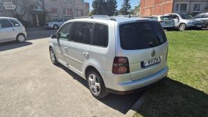 Pelēks Volkswagen Touran 2008 Utena, ar dzinēja tilpumu 2.00 L un nobraukumu 354 tūkst. km par 3600 €, foto 7 vietnē AUTOMOTO.COM.LV