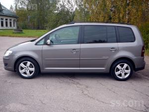 Серый Фольксваген Туран 2008 в Цесис, объемом двигателя 1.90 л и пробегом 0 тыс. км за 4990 €, фото 10 на AUTOMOTO.COM.LV