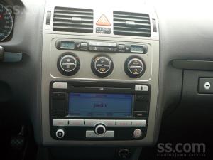 Серый Фольксваген Туран 2008 в Цесис, объемом двигателя 1.90 л и пробегом 0 тыс. км за 4990 €, фото 19 на AUTOMOTO.COM.LV