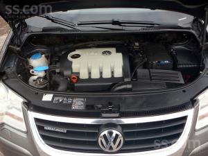 Серый Фольксваген Туран 2008 в Цесис, объемом двигателя 1.90 л и пробегом 0 тыс. км за 4990 €, фото 21 на AUTOMOTO.COM.LV