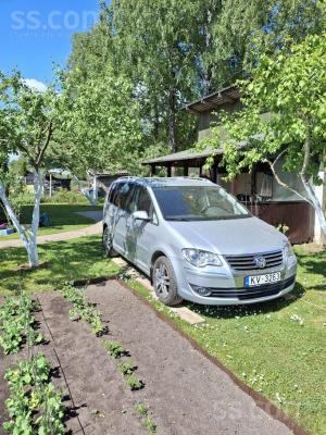 Grey Volkswagen Touran 2008 in Riga, with an engine capacity of 2.00 L and mileage of 344 thousand km for 2800 €, photo  on AUTOMOTO.COM.LV