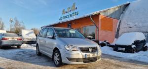 Pelēks Volkswagen Touran 2008 Valmiera, ar dzinēja tilpumu 1.90 L un nobraukumu 278 tūkst. km par 2450 €, foto  vietnē AUTOMOTO.COM.LV