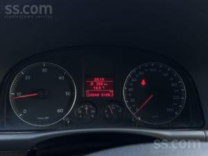 Grey Volkswagen Touran 2008 in Dobele, with an engine capacity of 1.90 L and mileage of 224 thousand km for 2500 €, photo 11 on AUTOMOTO.COM.LV