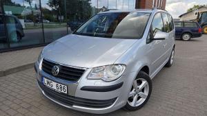 Grey Volkswagen Touran 2008 in Utena, with an engine capacity of 1.90 L and mileage of 269 thousand km for 2950 €, photo  on AUTOMOTO.COM.LV