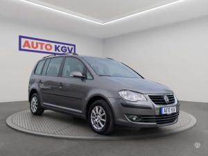 Grey Volkswagen Touran 2008 in Vilnius, with an engine capacity of 1.90 L and mileage of 435 thousand km for 3900 €, photo 8 on AUTOMOTO.COM.LV